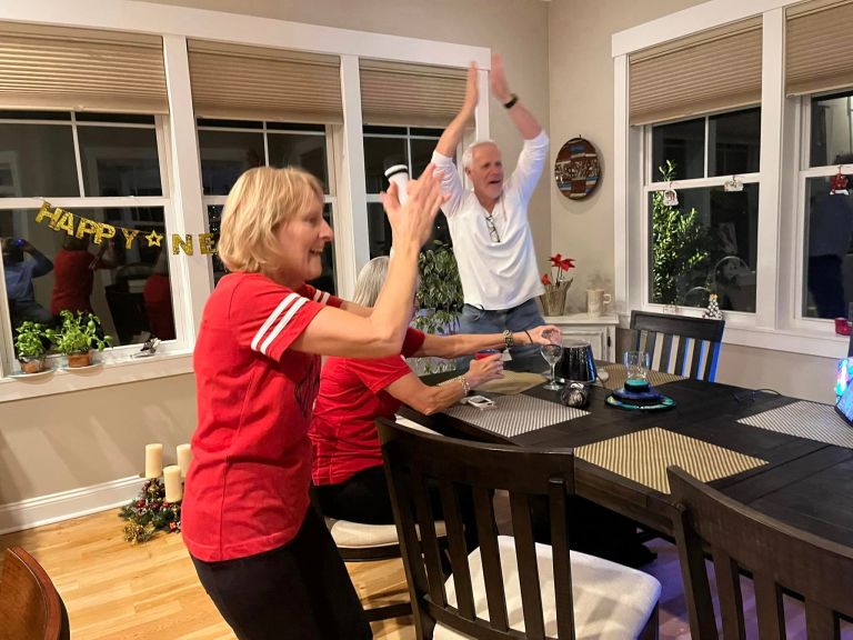 Papa’s World – let the singing begin – New Year’s Eve! | I